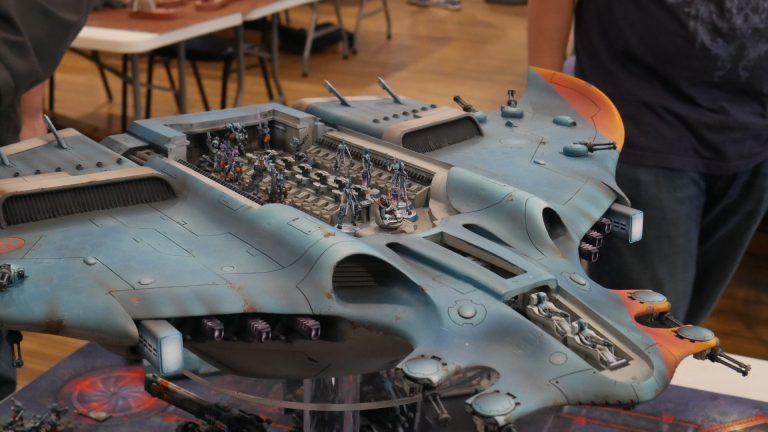 T’au Unit Review [FW] – Lord of War: Manta Super Heavy Dropship