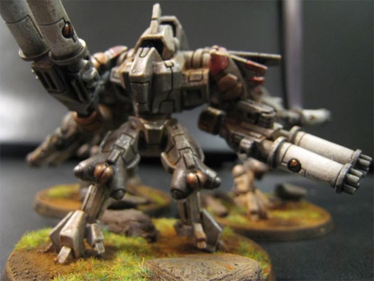 Tau Codex Review: Fast Attack: XV9 Hazard Battlesuits
